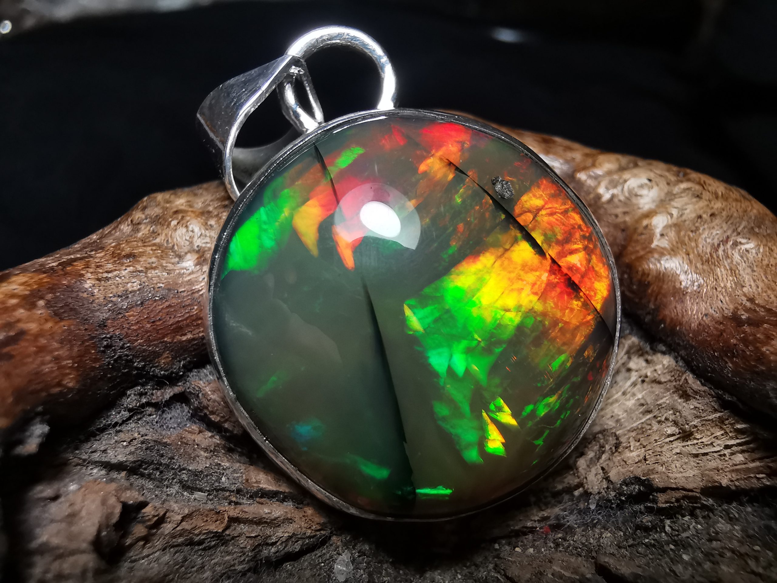 Bijoux Pierre Naturelle à Nîmes - Artisan Lapidaire | NativStone